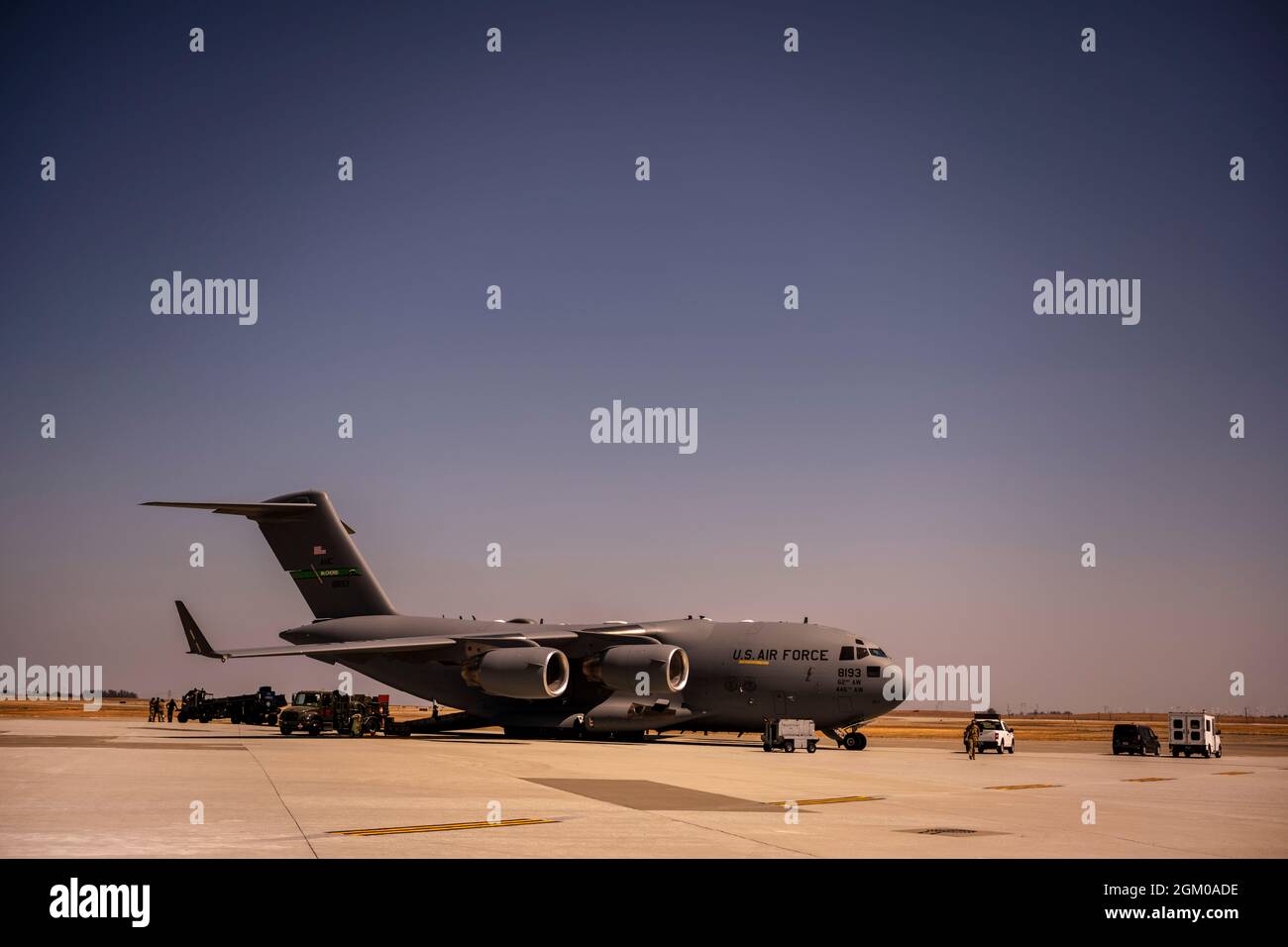 62nd aircraft maintenance squadron hi-res stock photography and images ...