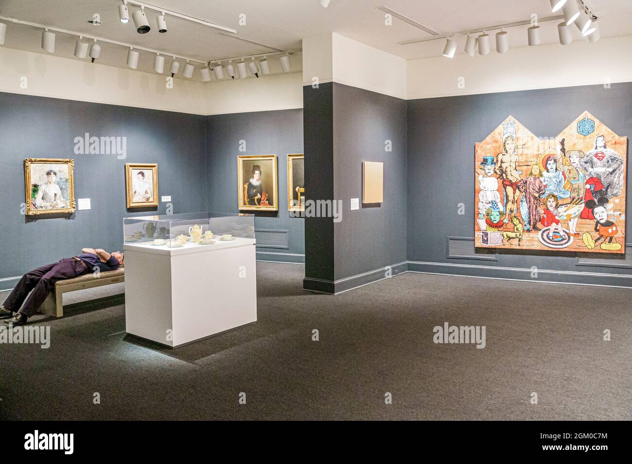 Exhibit collection resting interior inside gallery hi-res stock ...