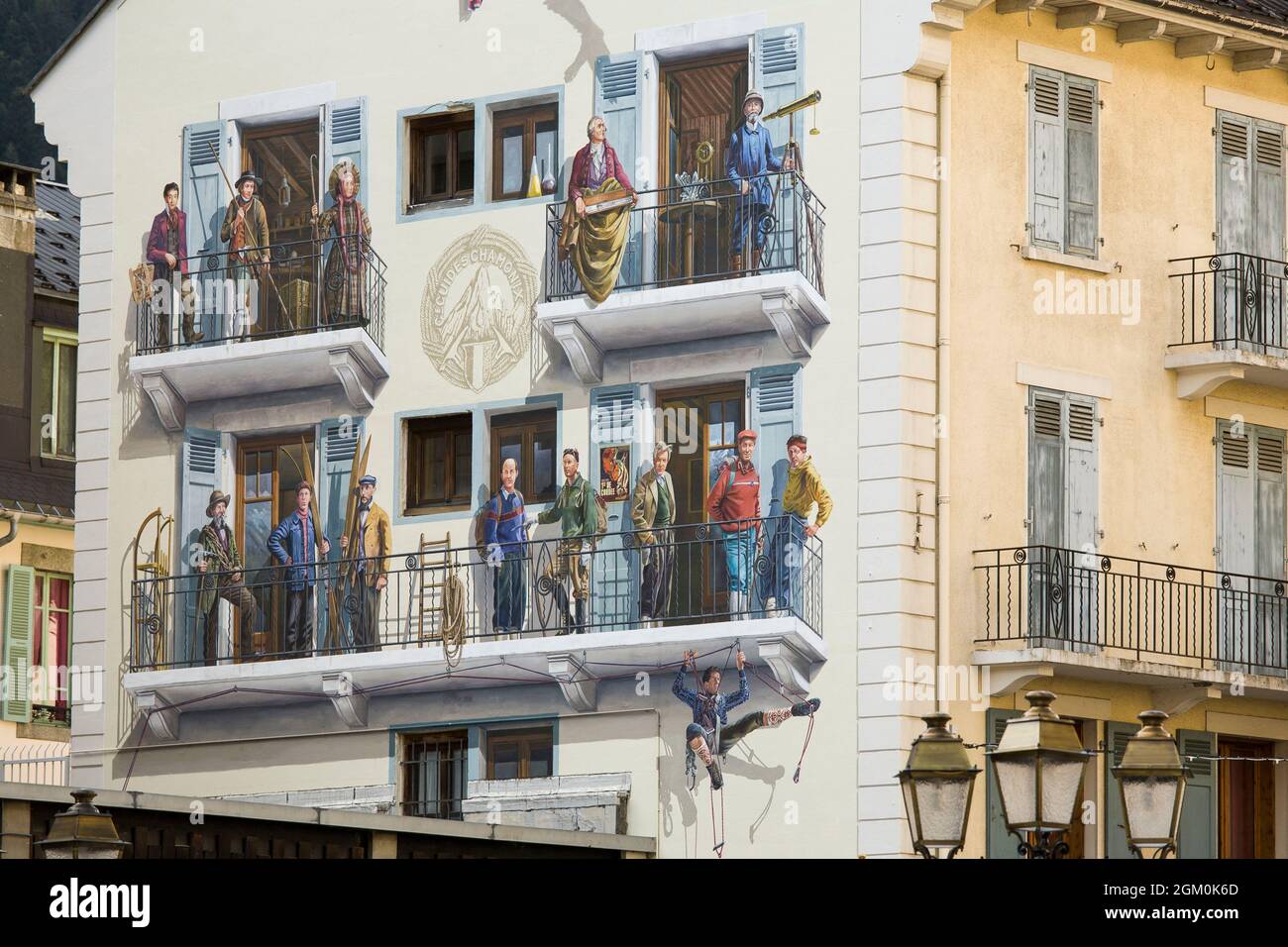 FRANCE HAUTE-SAVOIE (74) CHAMONIX, MURAL PAINTING OF A FRESCO WHICH PAY ...