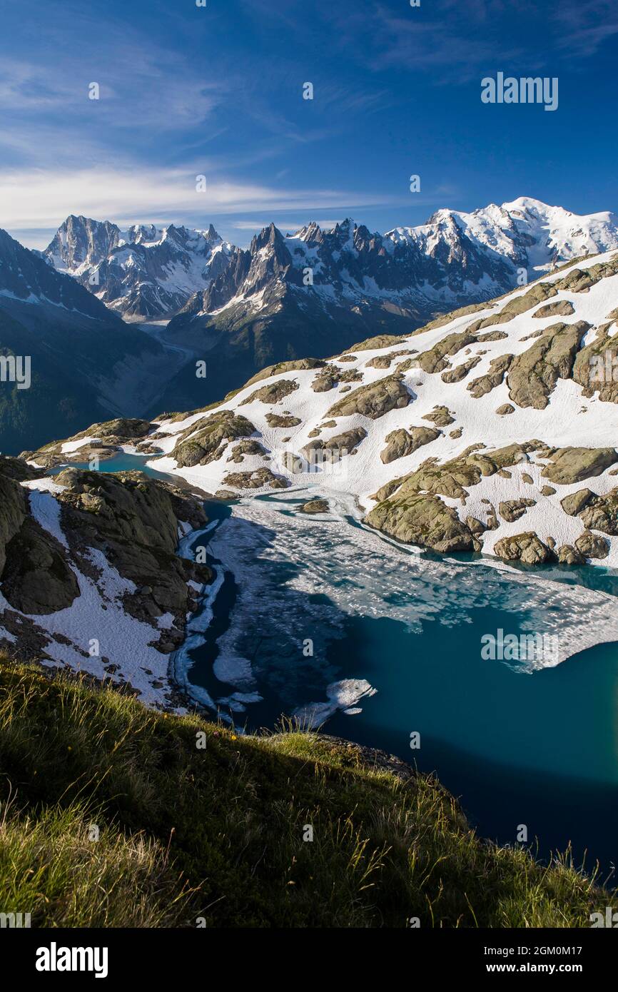FRANCE HAUTE-SAVOIE (74) CHAMONIX, LAKE BLANC, GRANDES JORASSES ...