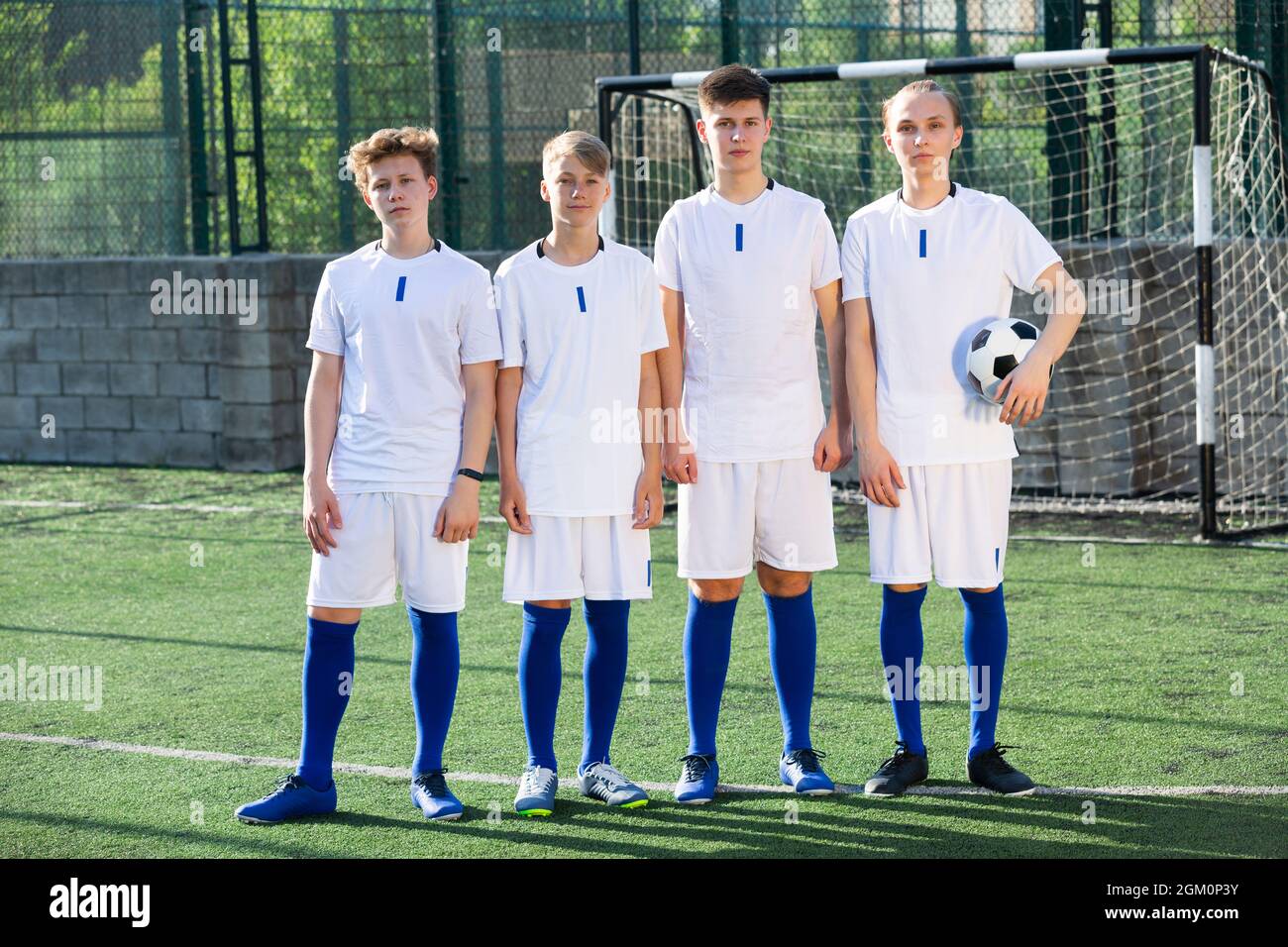 Group portrait of male soccer team Stock Photo - Alamy