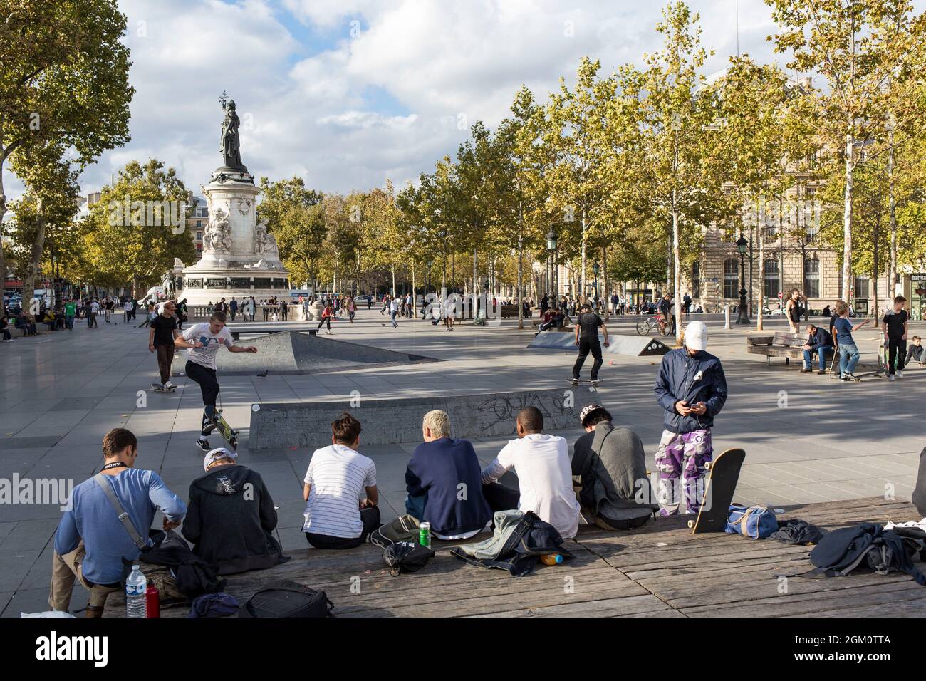 Plaza republique hi-res stock photography and images - Alamy