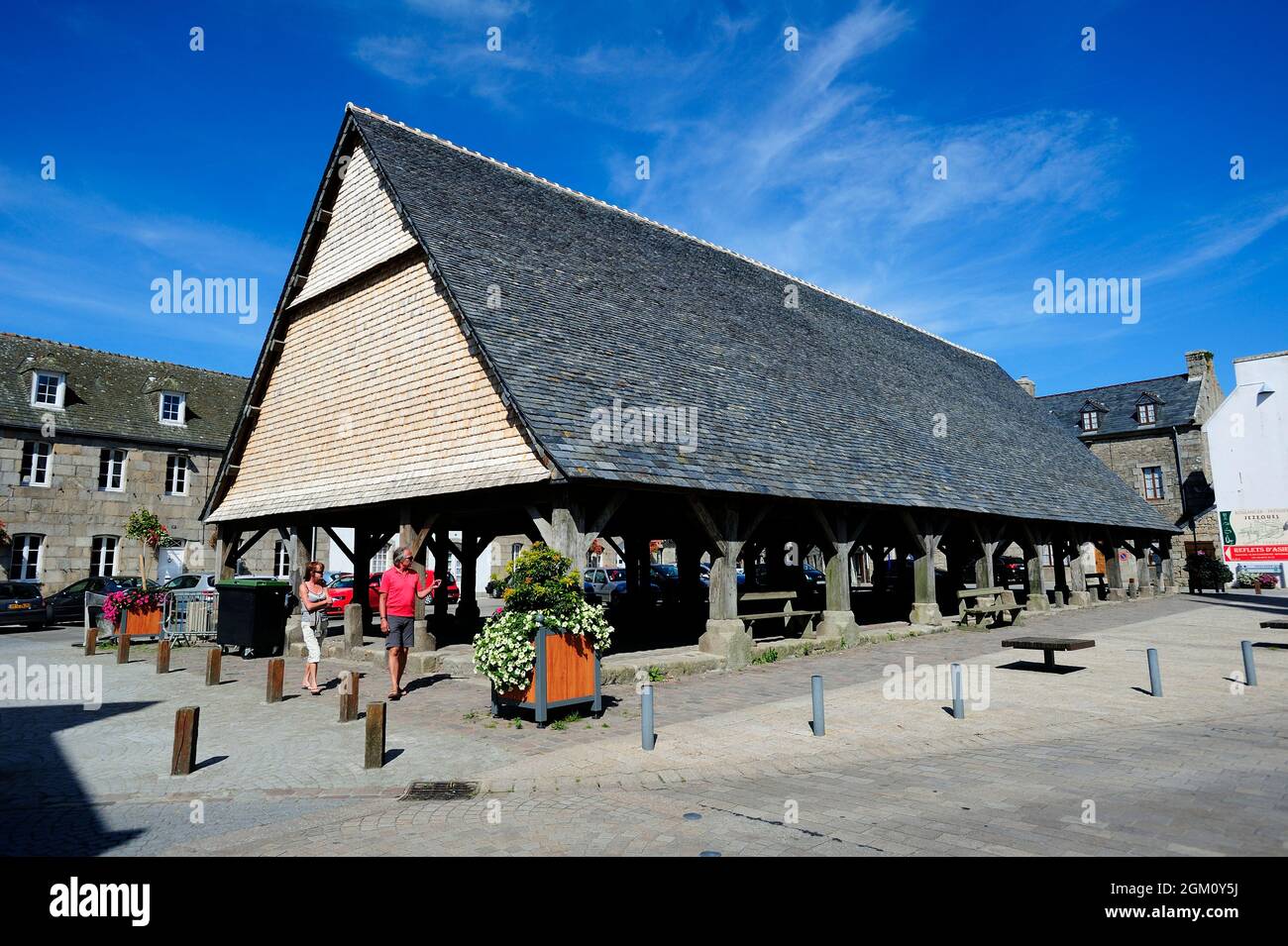 FRANCE.BRITTANY. FINISTERE (29) PLOUESCAT.COVERED MARKET.(PICTURE NOT ...