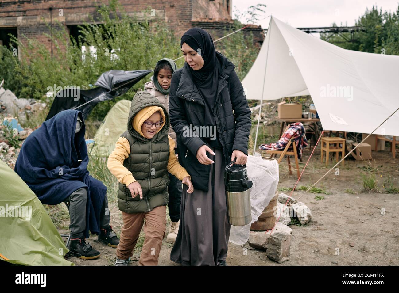 Muslim childhood hi-res stock photography and images - Alamy