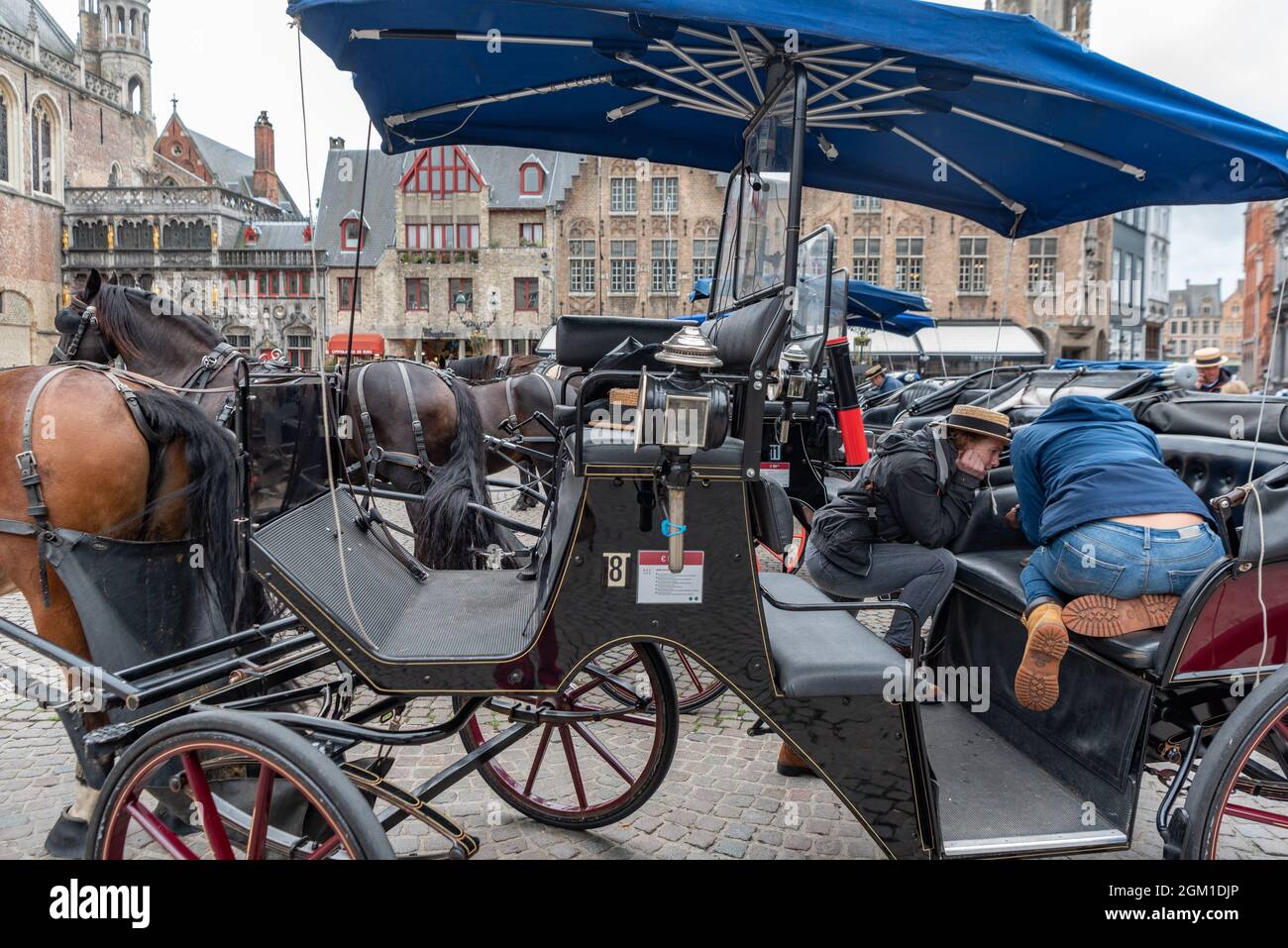 Burg bruges unesco world hi-res stock photography and images - Alamy