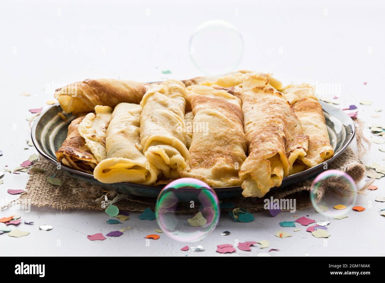 Frisuelos hi-res stock photography and images - Alamy