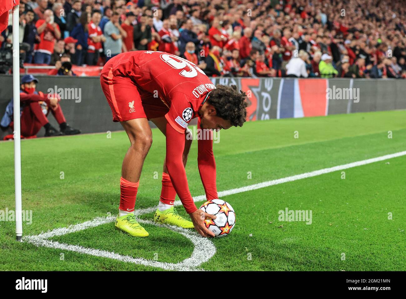 Trent Alexander-Arnold #66 of Liverpool places the ball for a corner ...