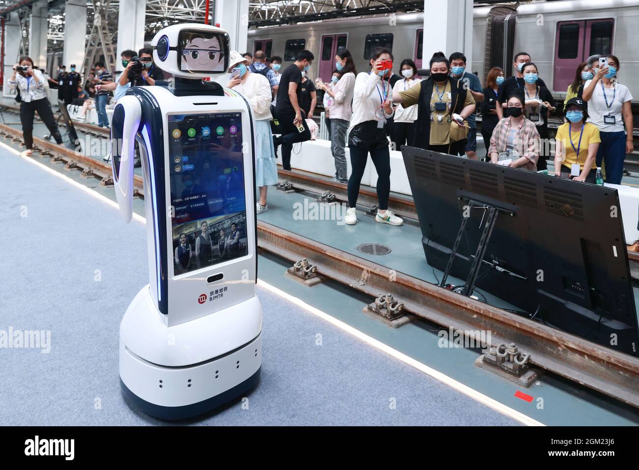 Second generation robots hi-res stock photography and images - Alamy