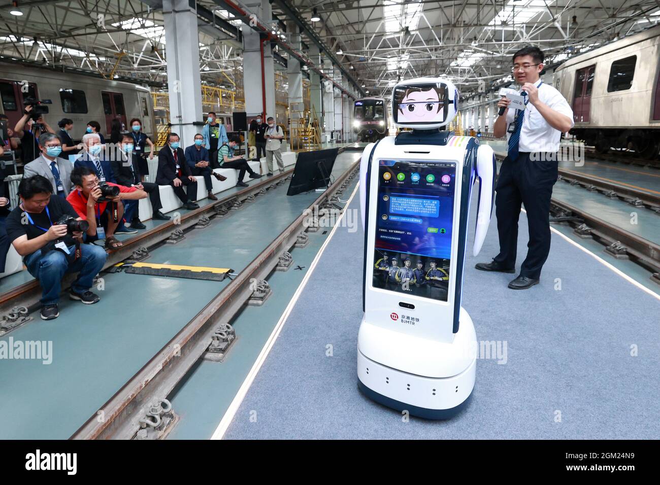 Subway station employee hi-res stock photography and images - Alamy