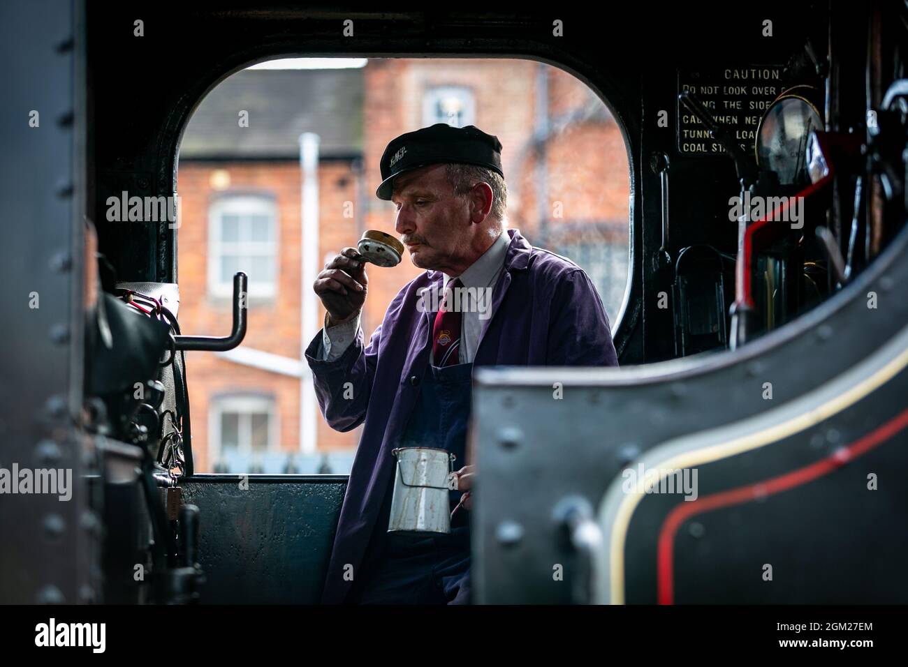 Train driver cab hi-res stock photography and images - Alamy