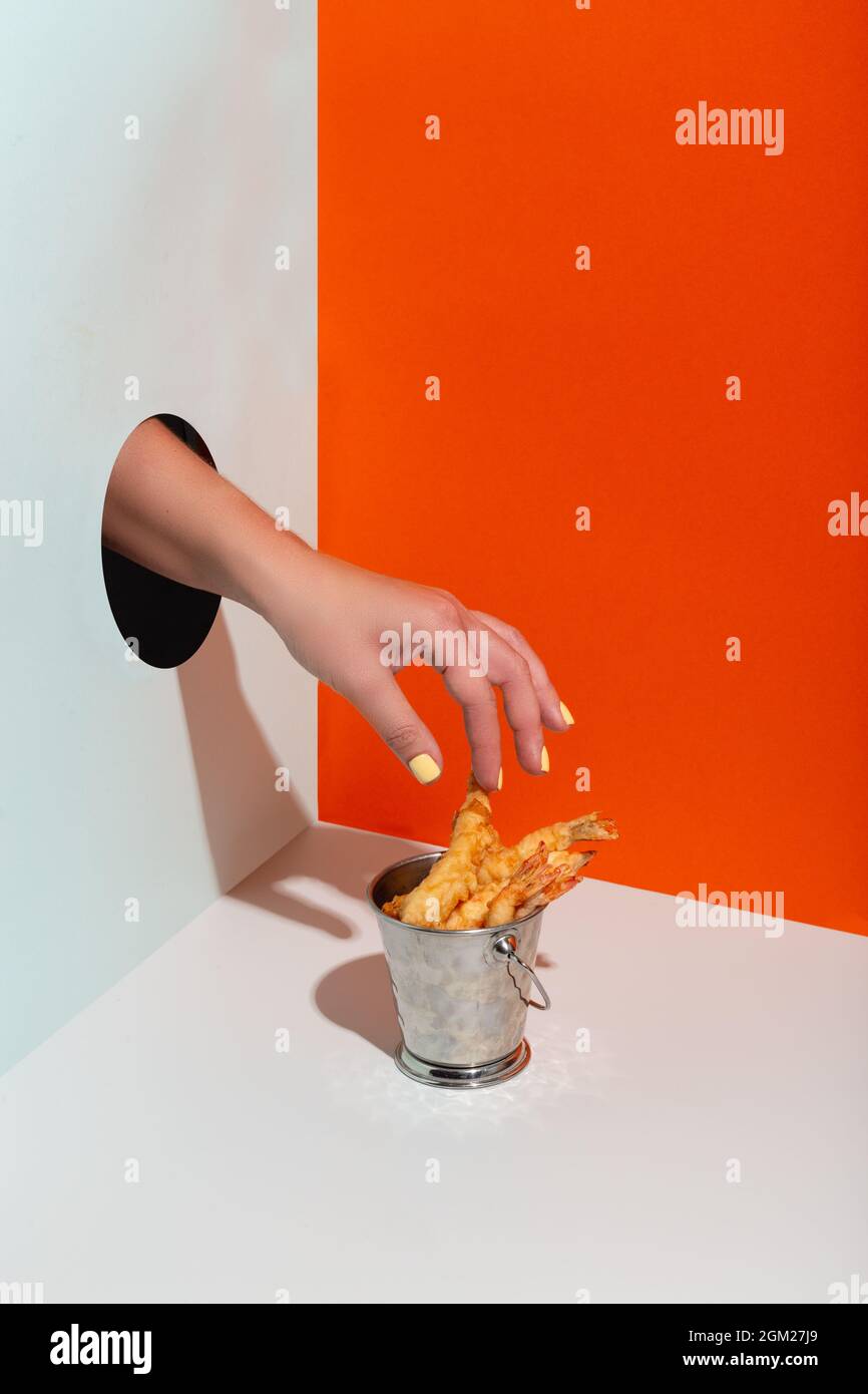 See through bucket hi-res stock photography and images - Alamy