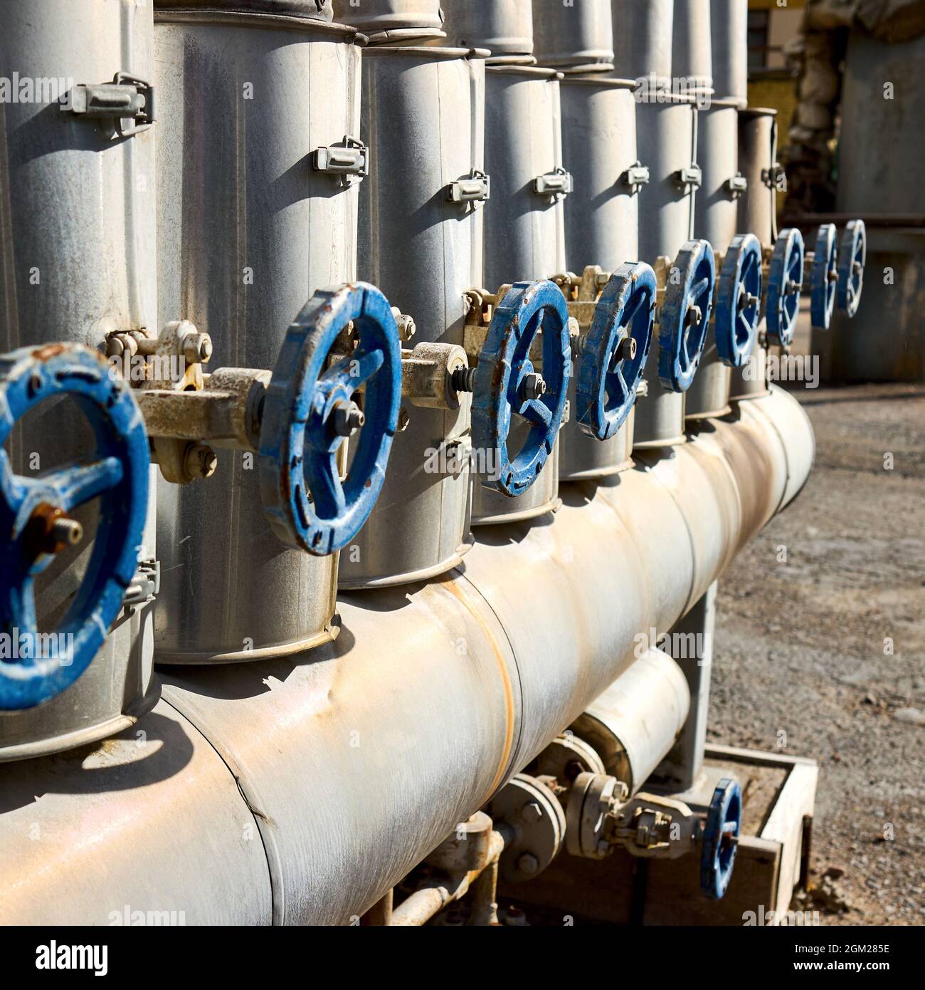 Steam conduit hi-res stock photography and images - Alamy