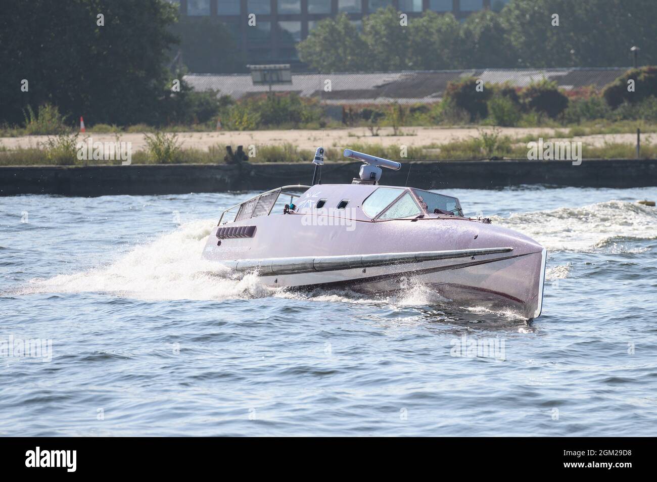 Very slender vessel hi-res stock photography and images - Alamy