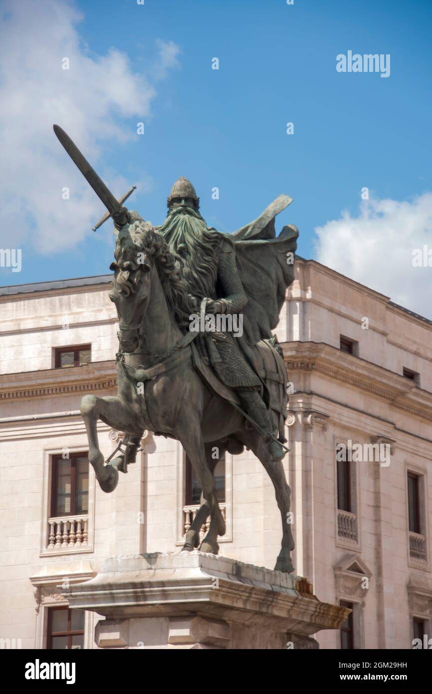 statue of El Cid campeador in the city of burgos, Spain Stock Photo - Alamy