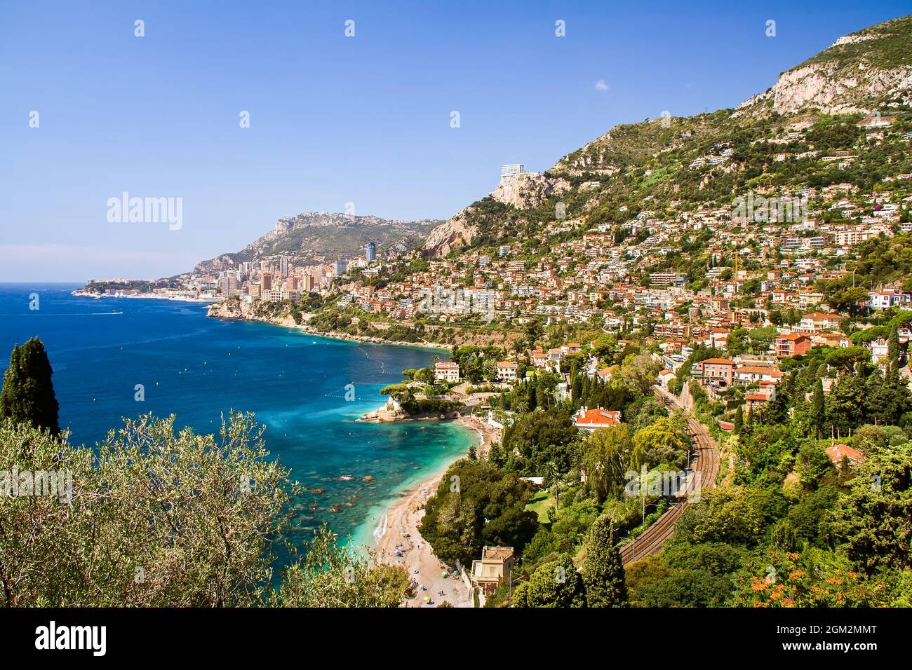 Beautiful views of the Cap-Martin seacoast and the Buse beach ...