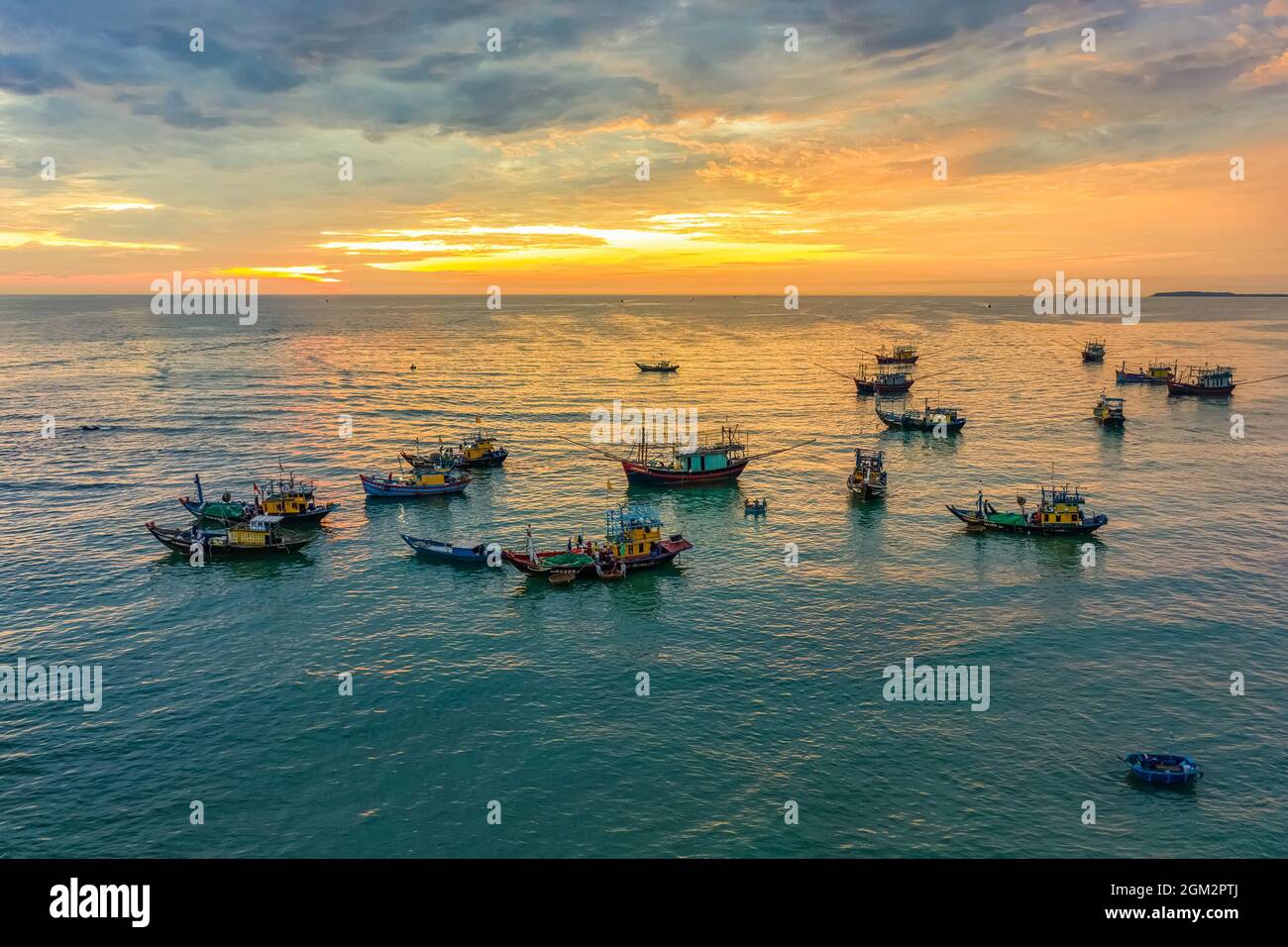 View of Tam Tien fish market, Quang Nam, Vietnam Stock Photo - Alamy