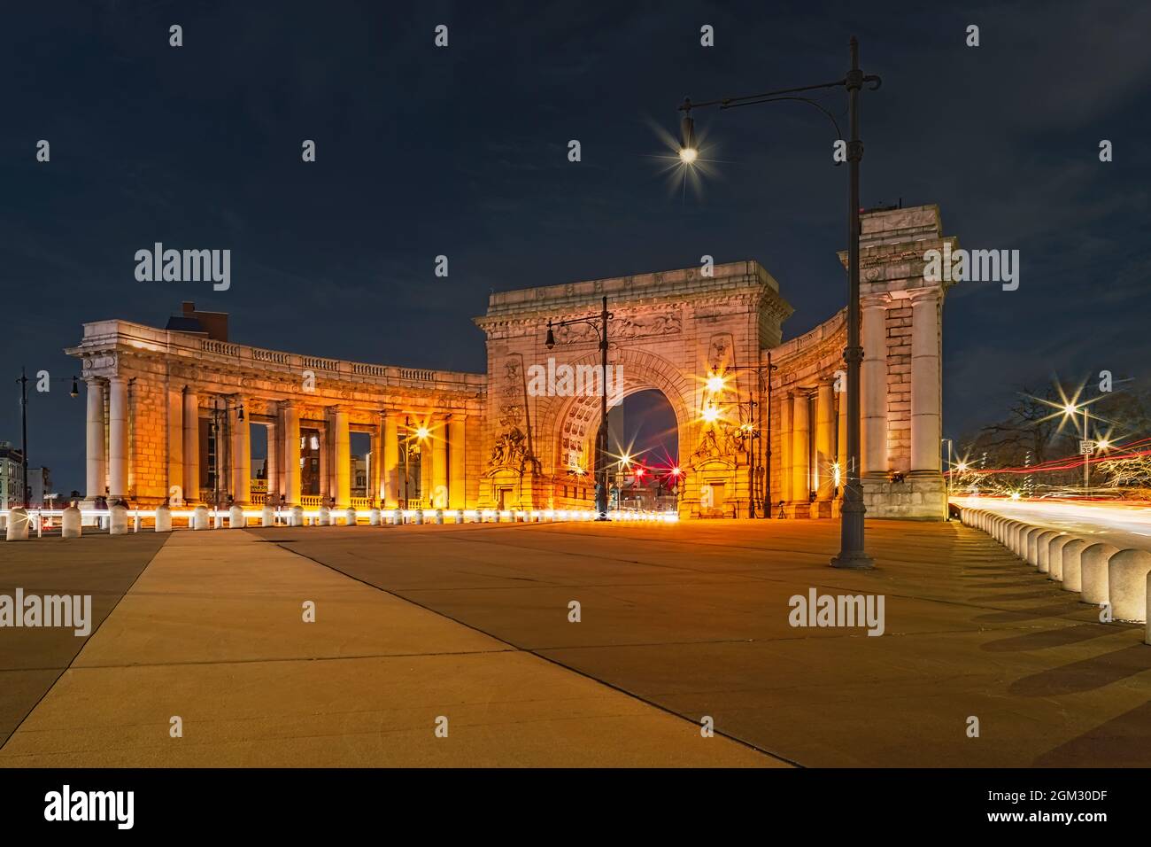 Manhattan Bridge NYC Entrance - Twilight view to the elaborate Greek ...