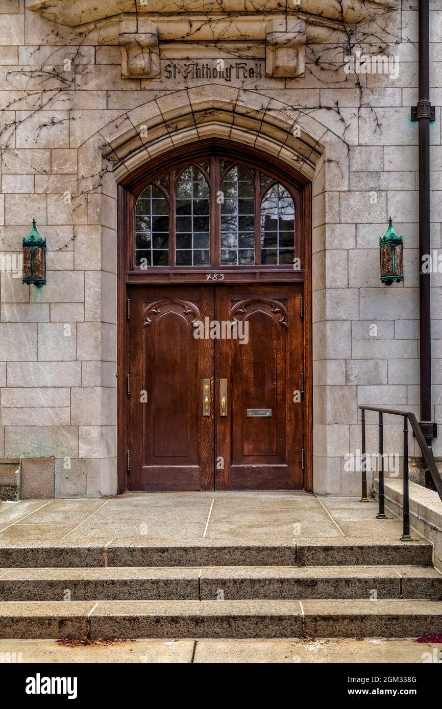 Saint Anthony Hall Yale - View to the wooden door of Saint Anthoyn's ...