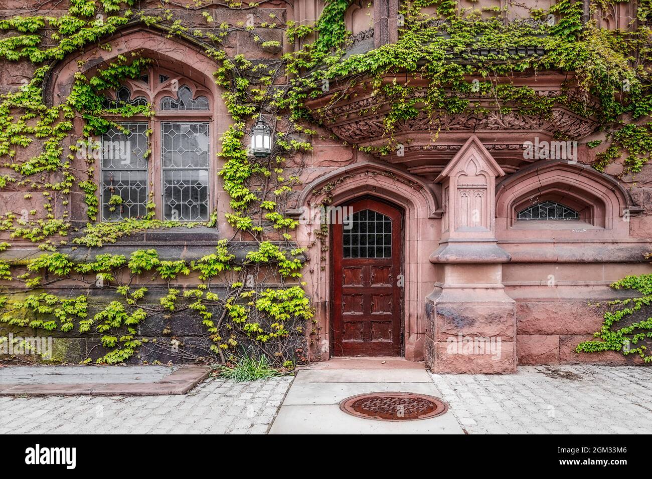 NJ Princeton University East Pyne Hall - A view to the Collegiate ...