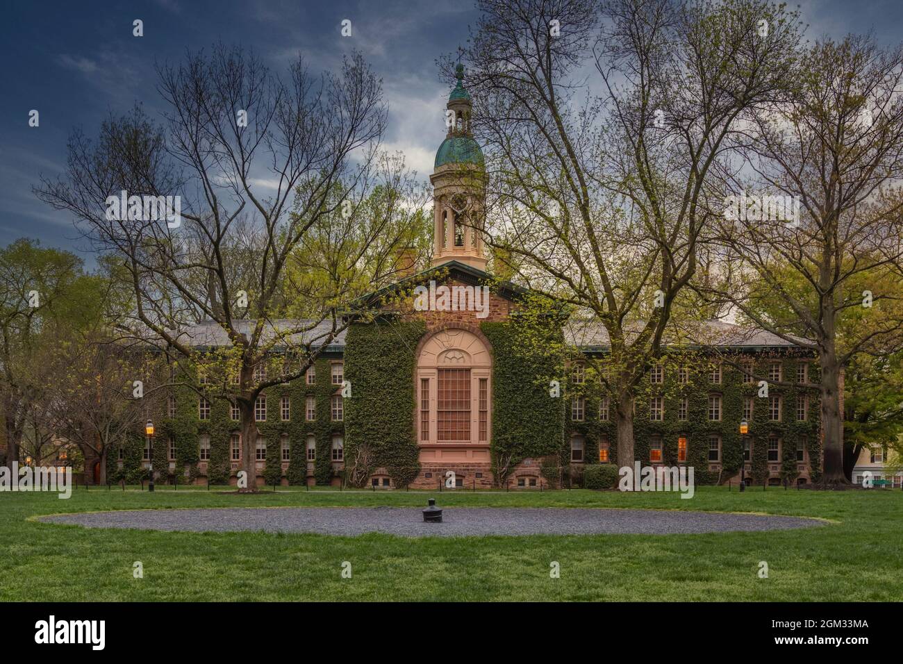 Nassau Hall Princeton University - Exterior view of Old Nassau building ...