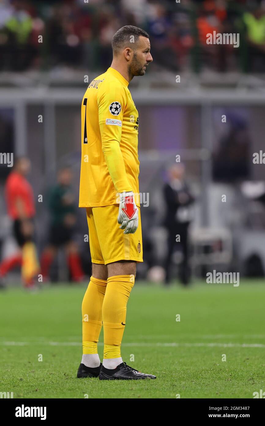Samir Handanovic of FC Internazionale during the UEFA Champions League ...