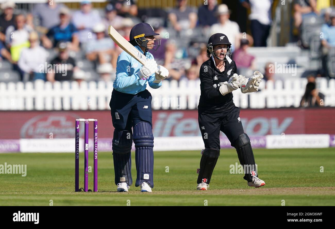 New Zealand's Katey Martin successfully appeals for the catch to claim ...