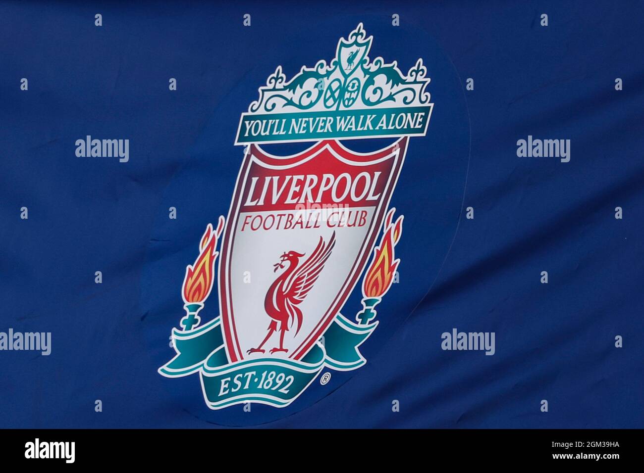Liverpool fc logo hi-res stock photography and images - Alamy