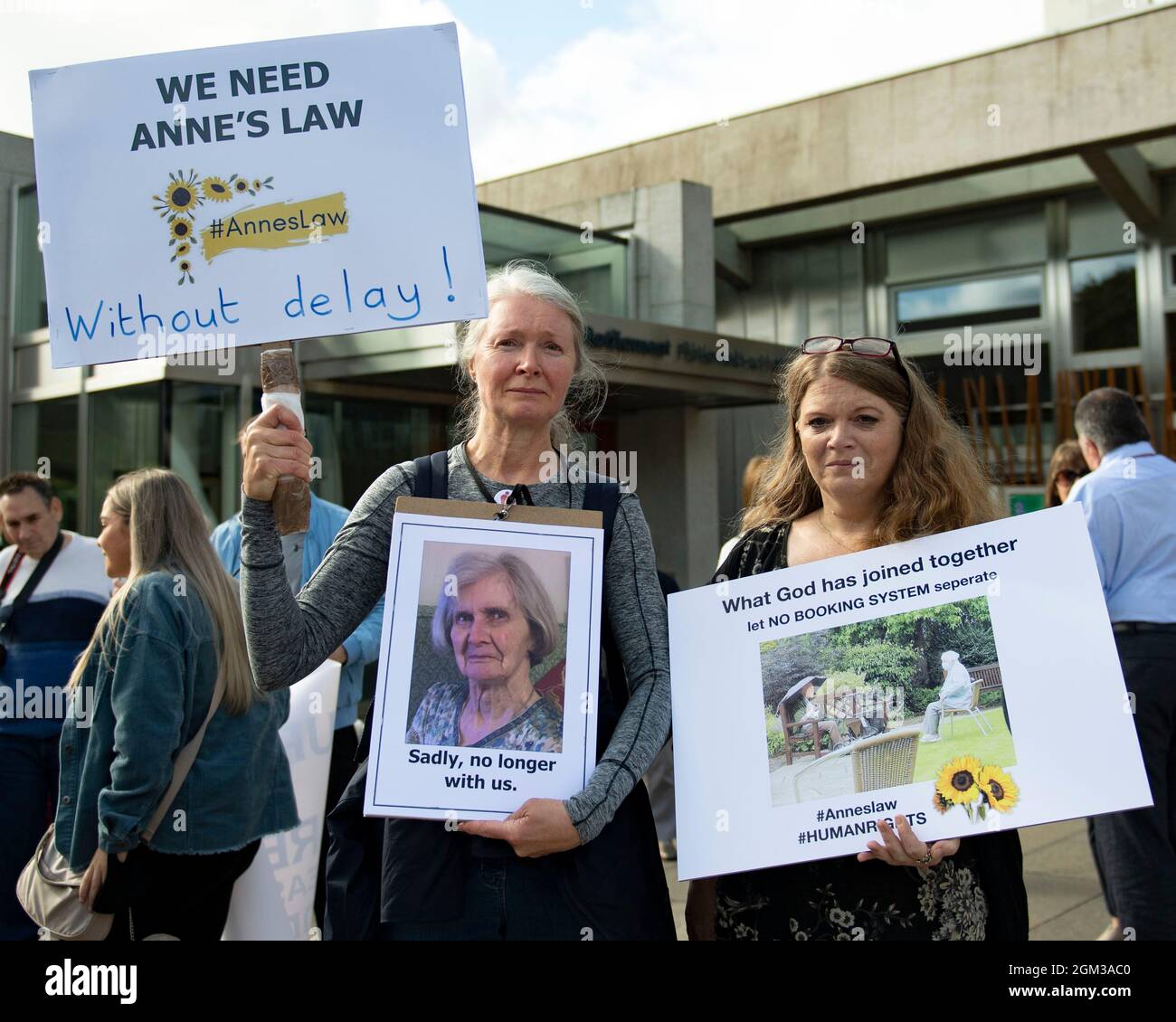 Scottish parliament annes law hi-res stock photography and images - Alamy