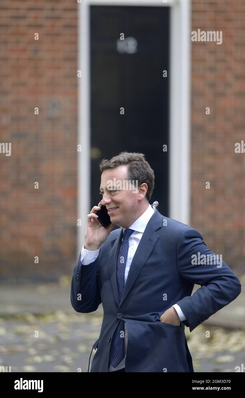 Sam coates downing street hi-res stock photography and images - Alamy