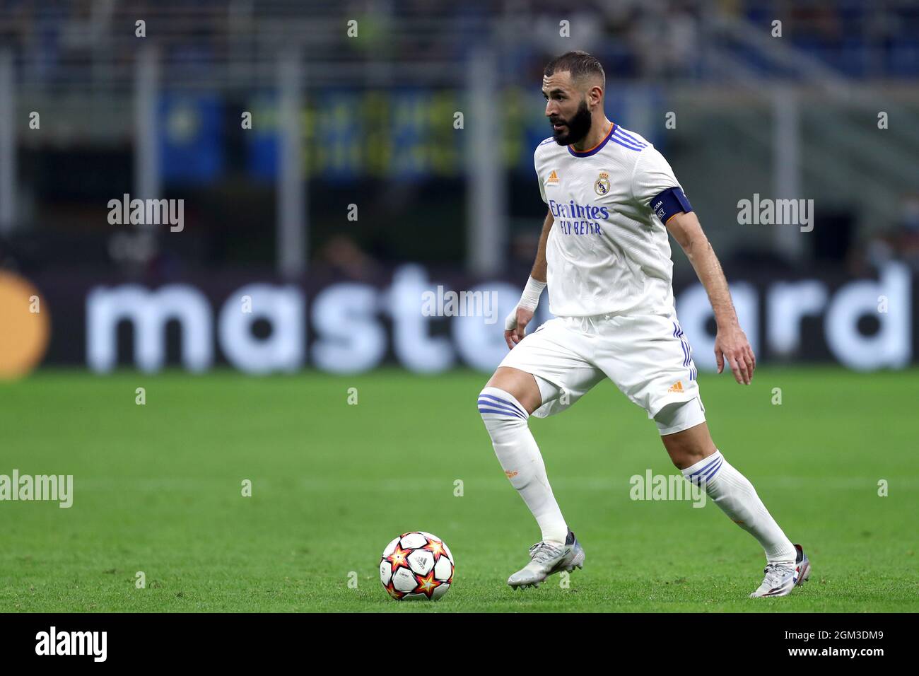 Karim benzema champions league ball hi-res stock photography and images ...
