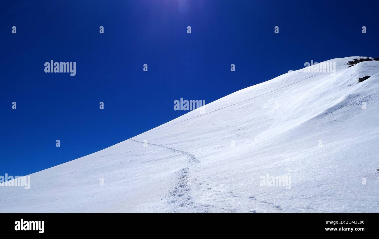 Adula hi-res stock photography and images - Alamy