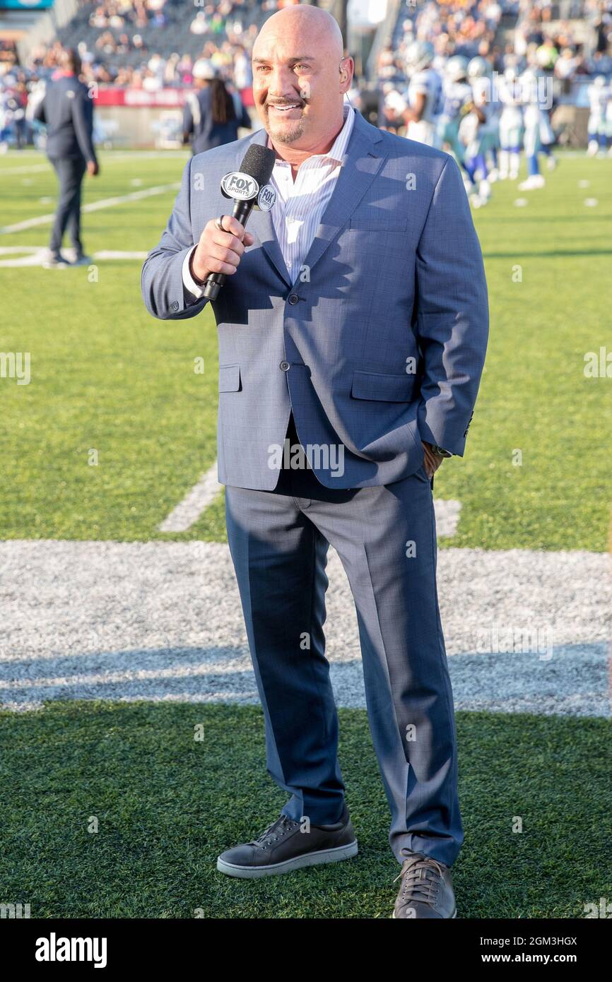 Fox Sports analyst Jay Glazer at warmups period before the Pro Football ...