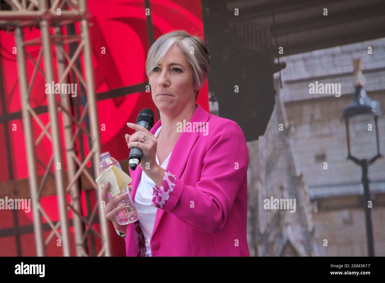 Daisy cooper mp hi-res stock photography and images - Alamy
