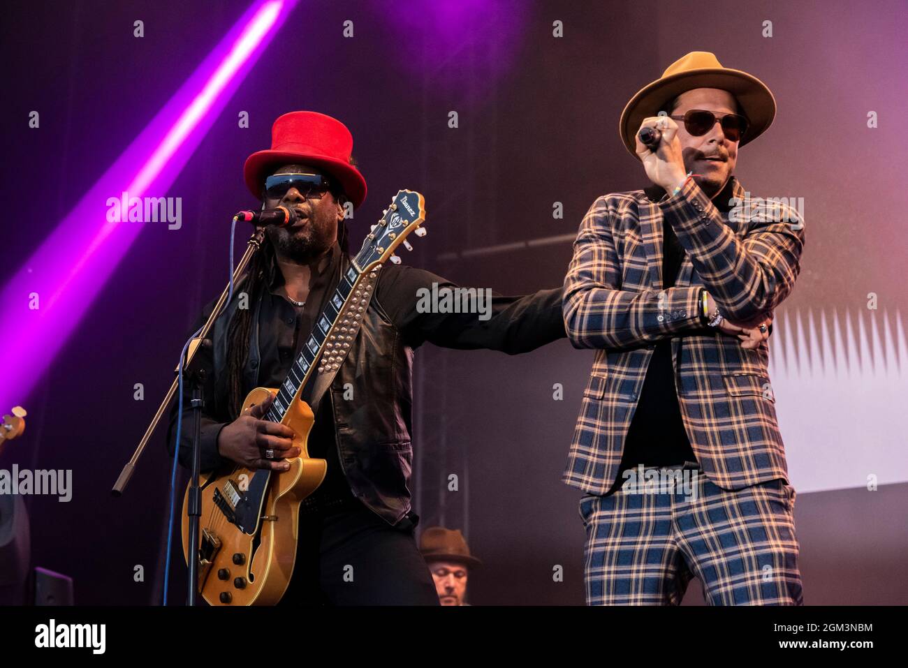 Peter Lee and Tyber Cranstoun of The Dualers band performing at a music ...