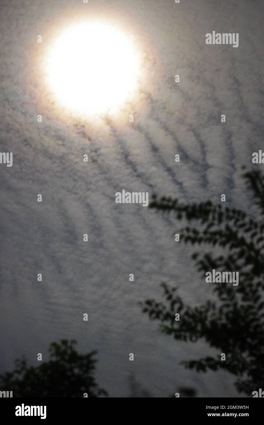 Moon night sky hi-res stock photography and images - Alamy