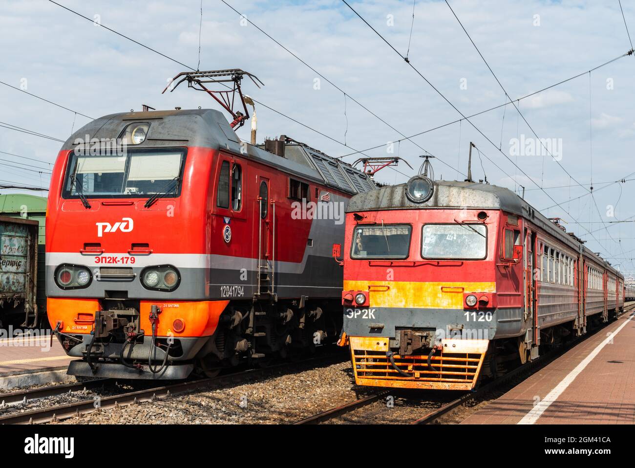Long distance russian trains hi-res stock photography and images - Alamy
