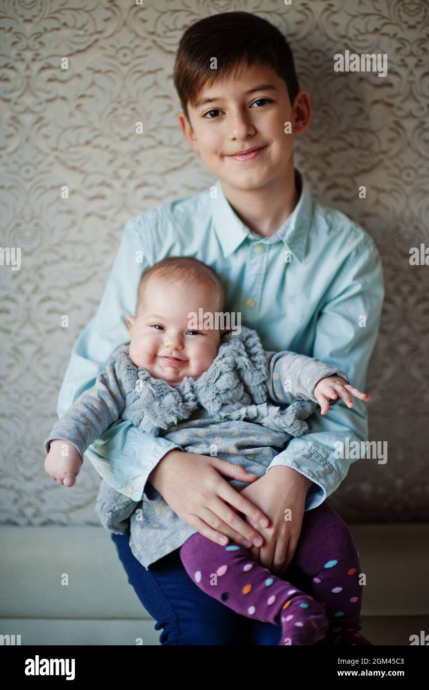 Ethnic hispanic brother sister hi-res stock photography and images - Alamy