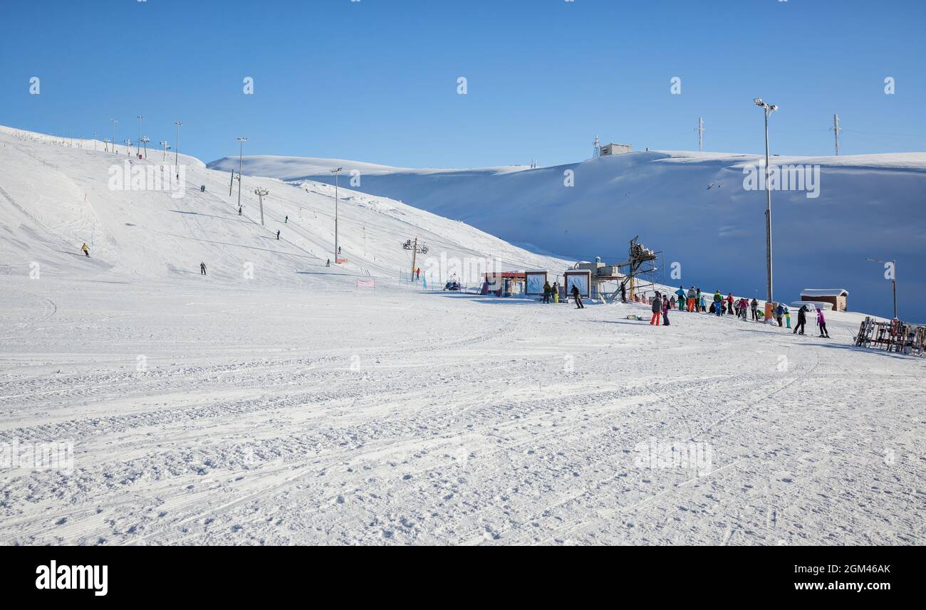 Drag lift hi-res stock photography and images - Alamy