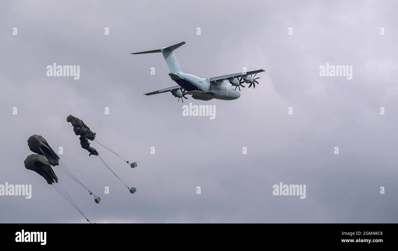 ZM401 RAF Royal Air Force Airbus A400M Atlas military cargo plane on a ...