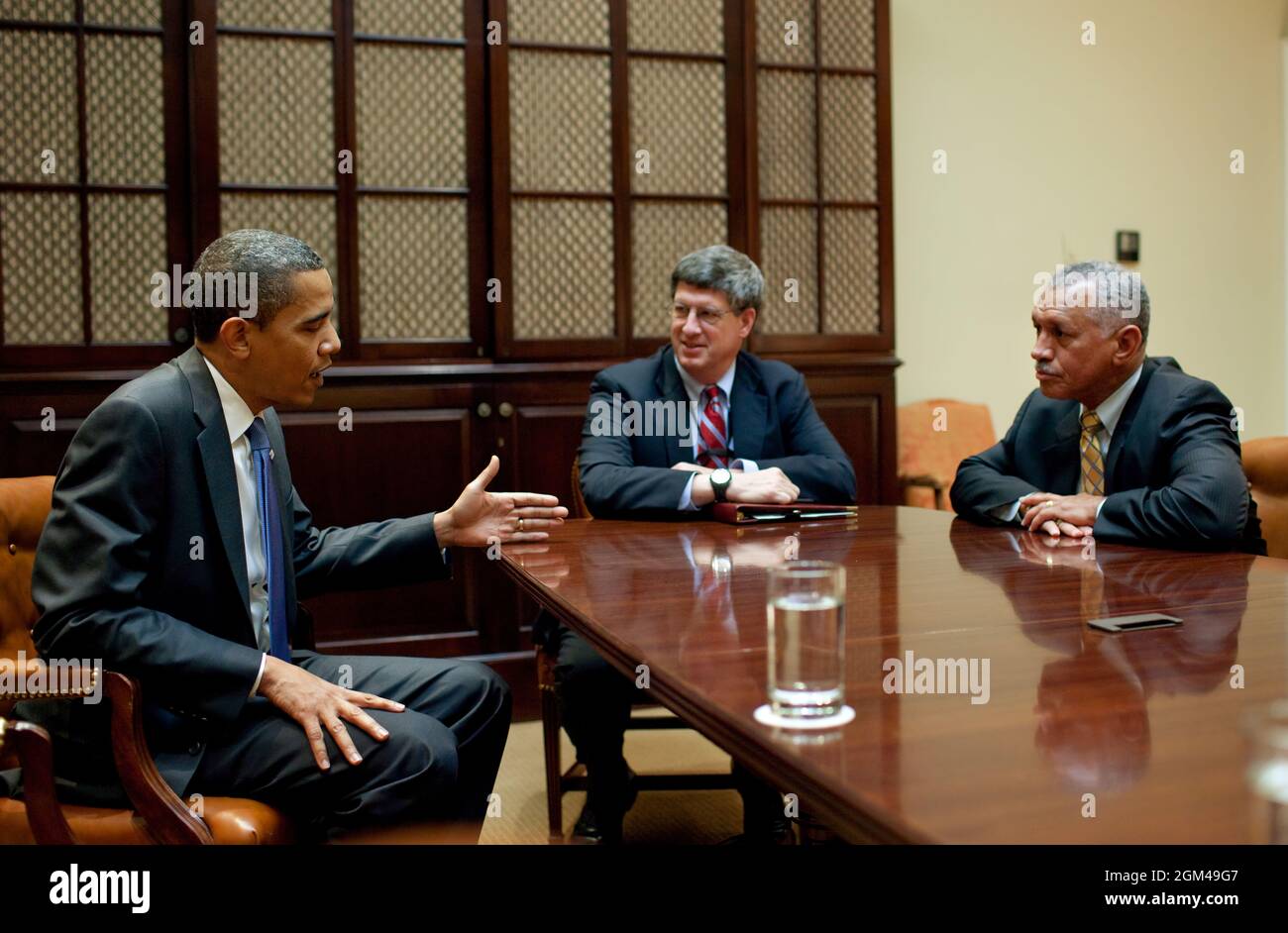 President Barack Obama morning meetings and CAFE Standards Rose Garden ...