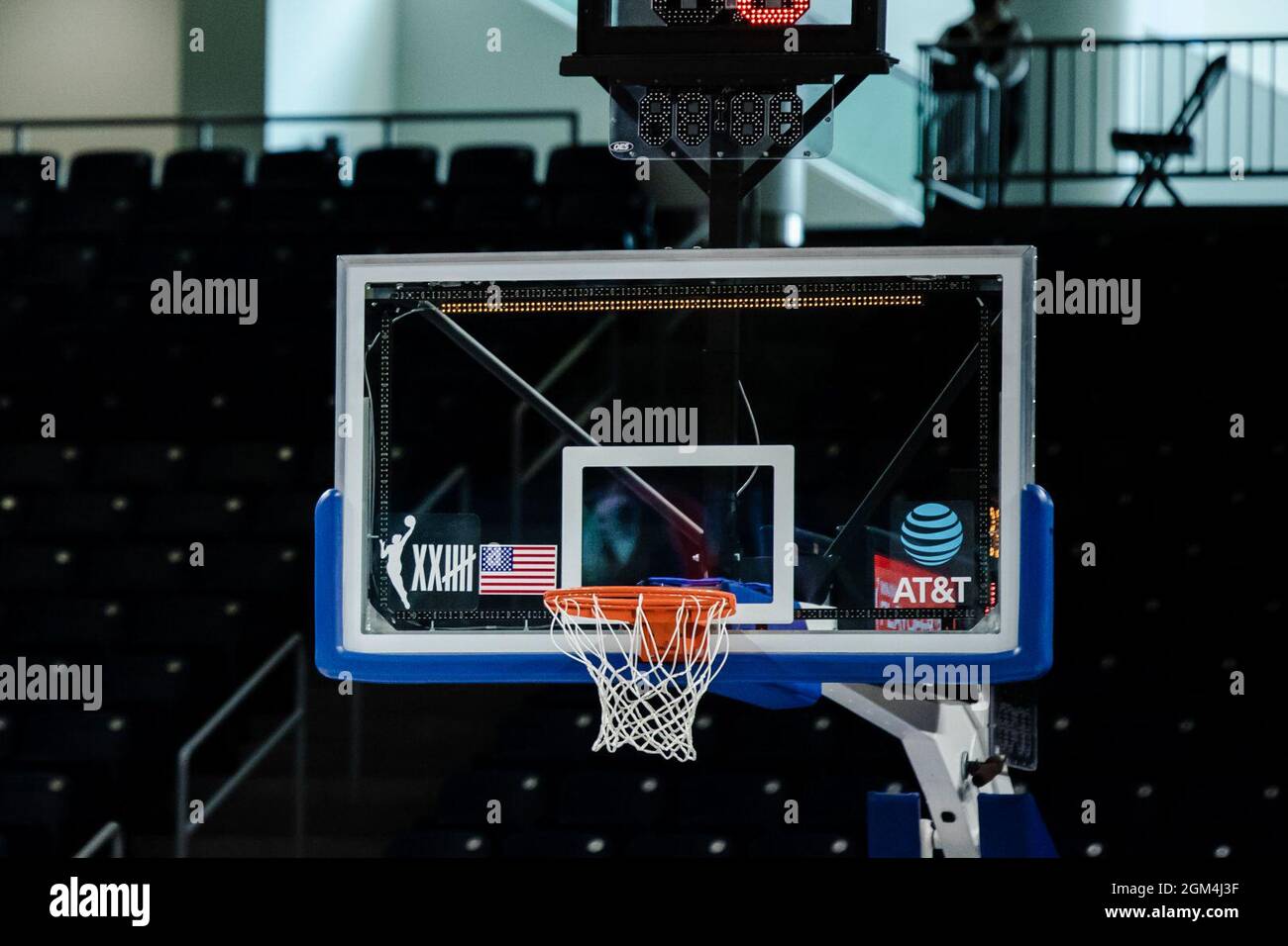 Wnba logo hi-res stock photography and images - Alamy