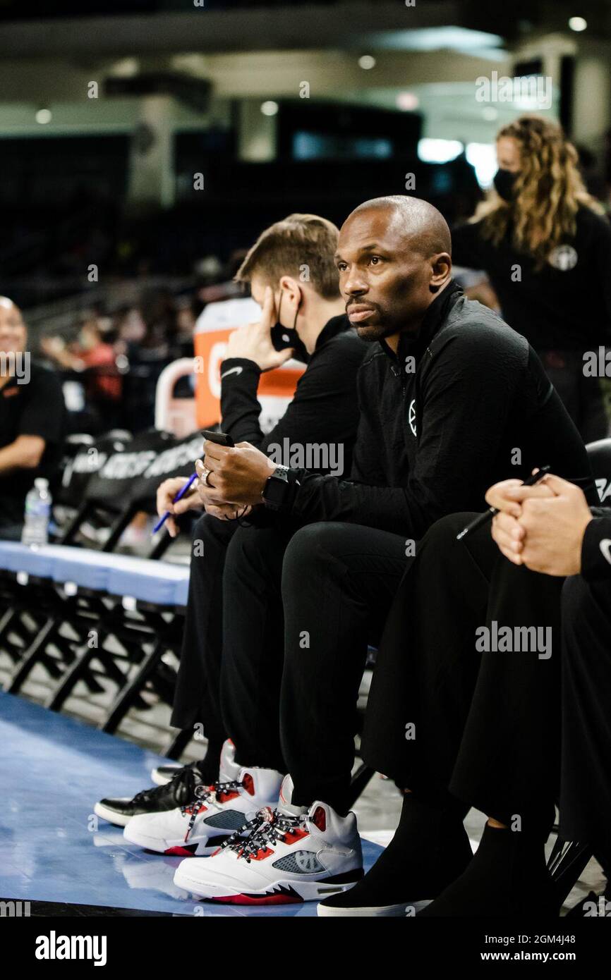 Chicago, United States. 11th Sep, 2021. Chicago Sky Headcoach, James ...