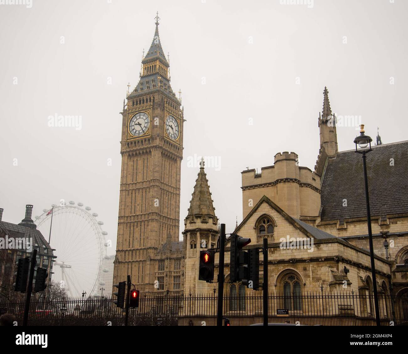 Big Ben with the London Eye. Geometric view Stock Photo - Alamy