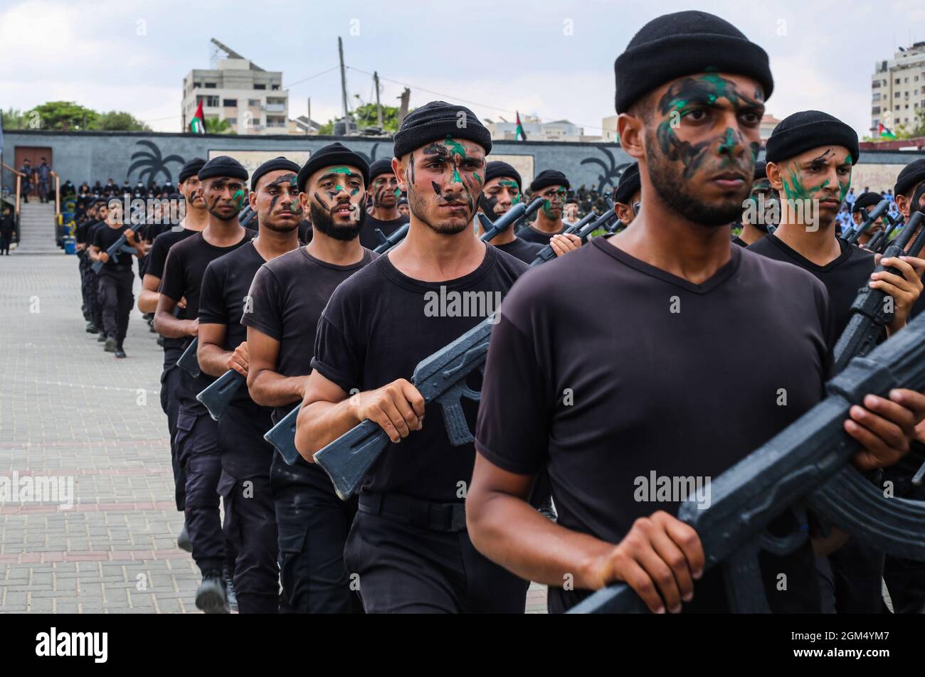 Gaza, Palestine. 16th Sep, 2021. Palestinian officers from the special ...