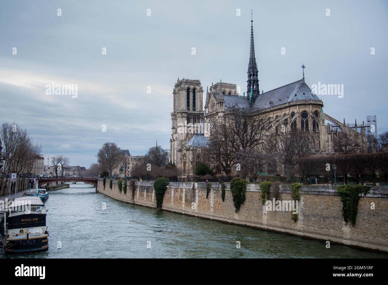 View of River Siene with Notre Dame de Paris across the way. Unique ...