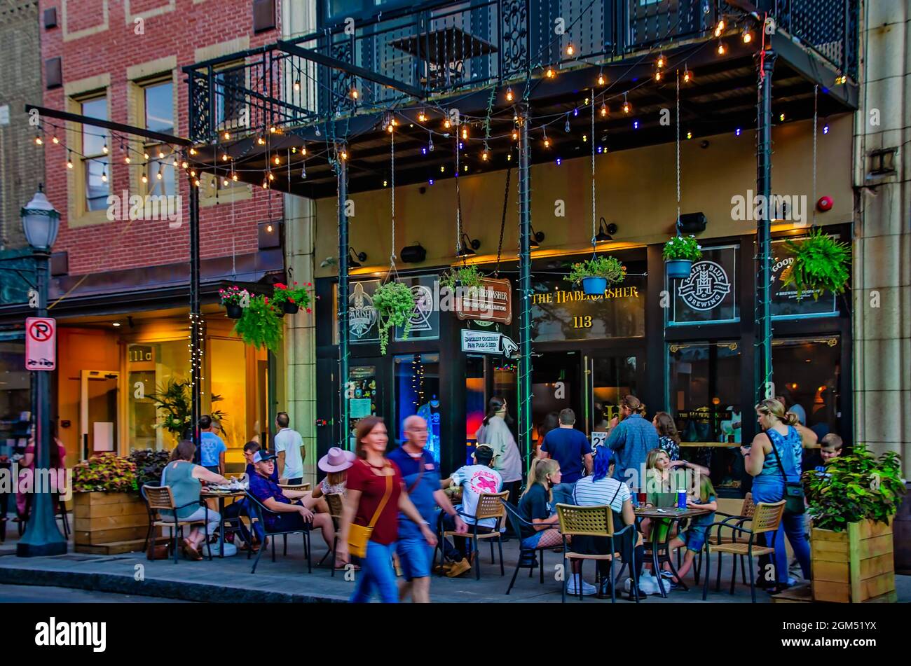 Haberdasher hi-res stock photography and images - Alamy