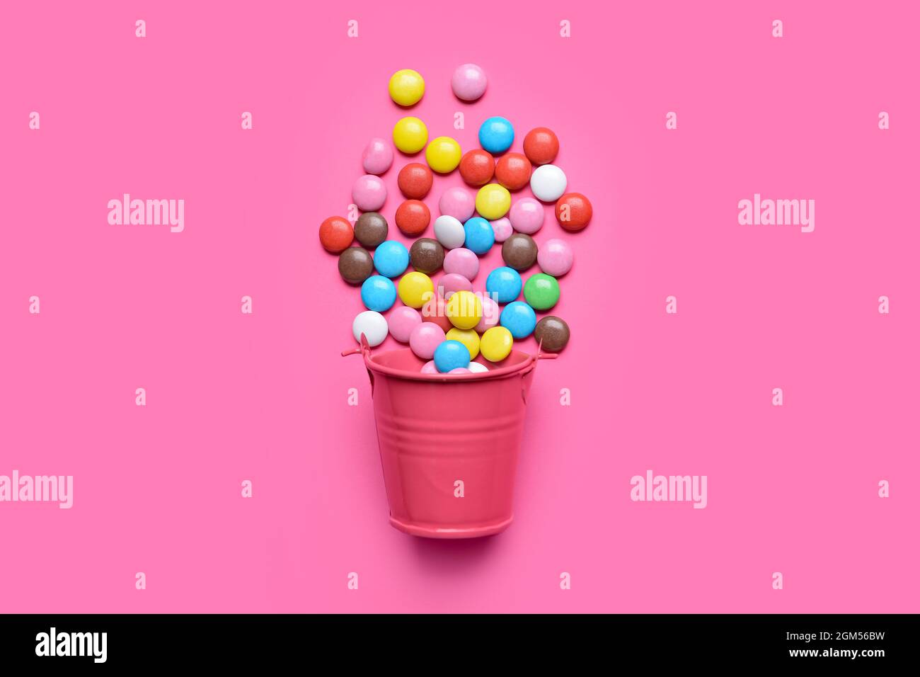 Bucket of candies hi-res stock photography and images - Alamy