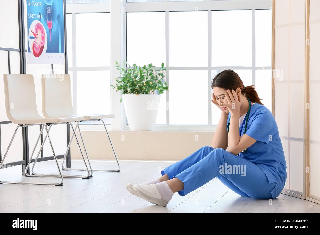 Asian nurse sad hi-res stock photography and images - Alamy