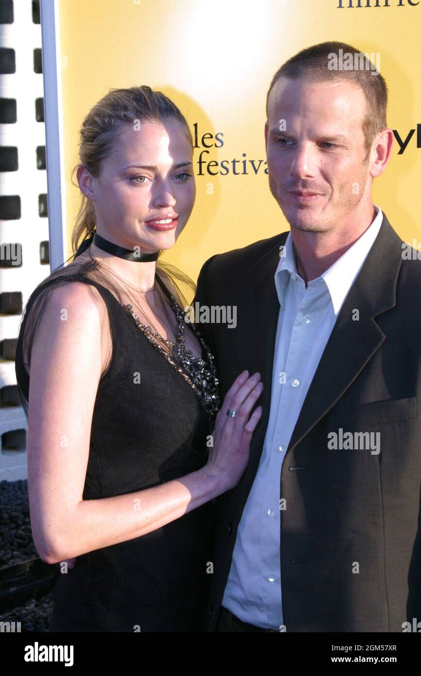 Estella warren peter berg hi-res stock photography and images - Alamy