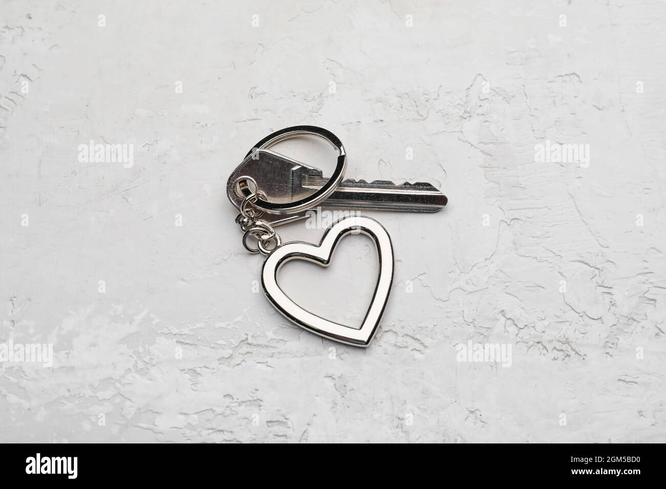 Silver heart keychain hi-res stock photography and images - Alamy